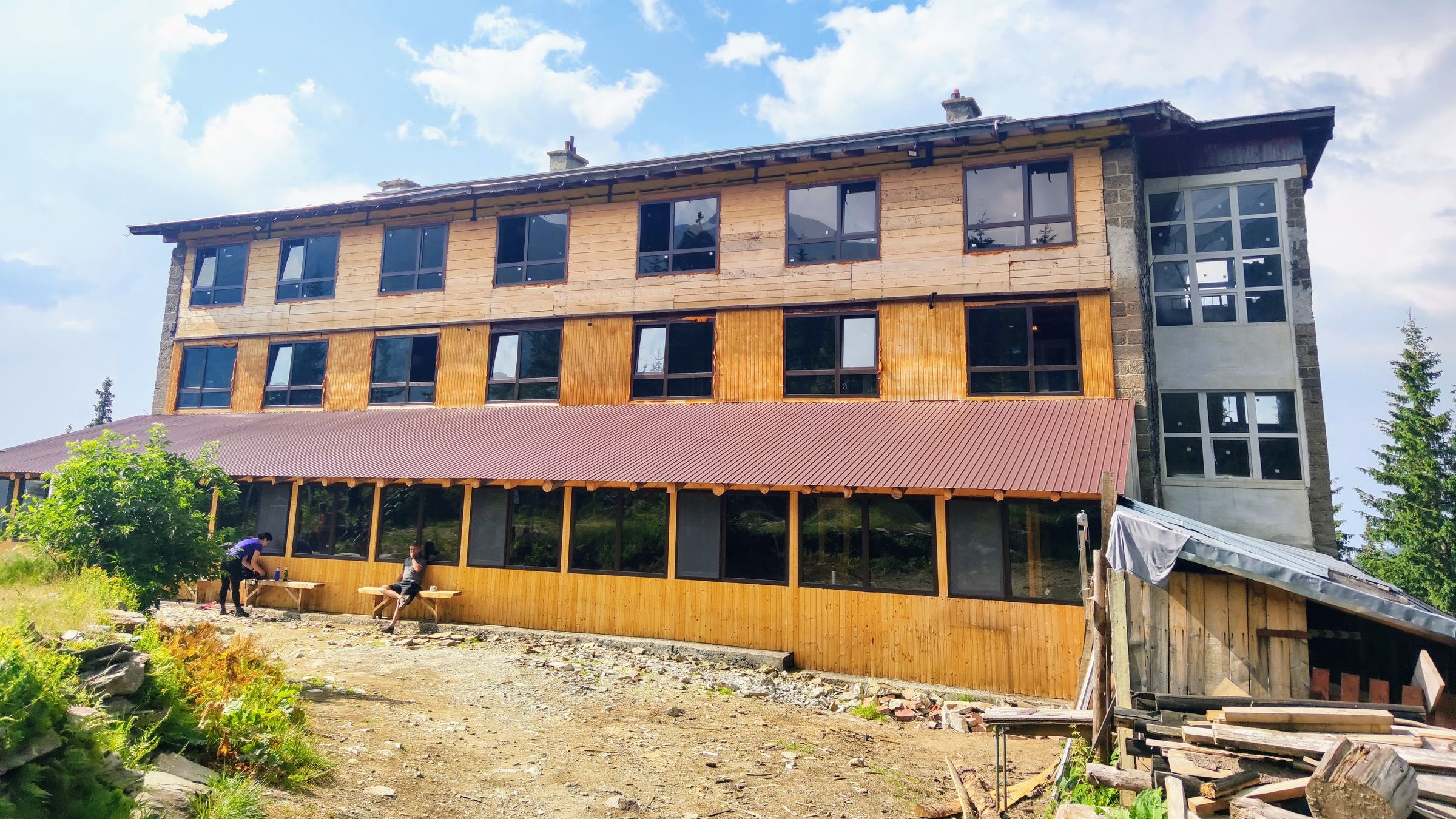Circuit de la Cabana Negoiu din Munții Făgăraș: Vf. Șerbota - Custura ...